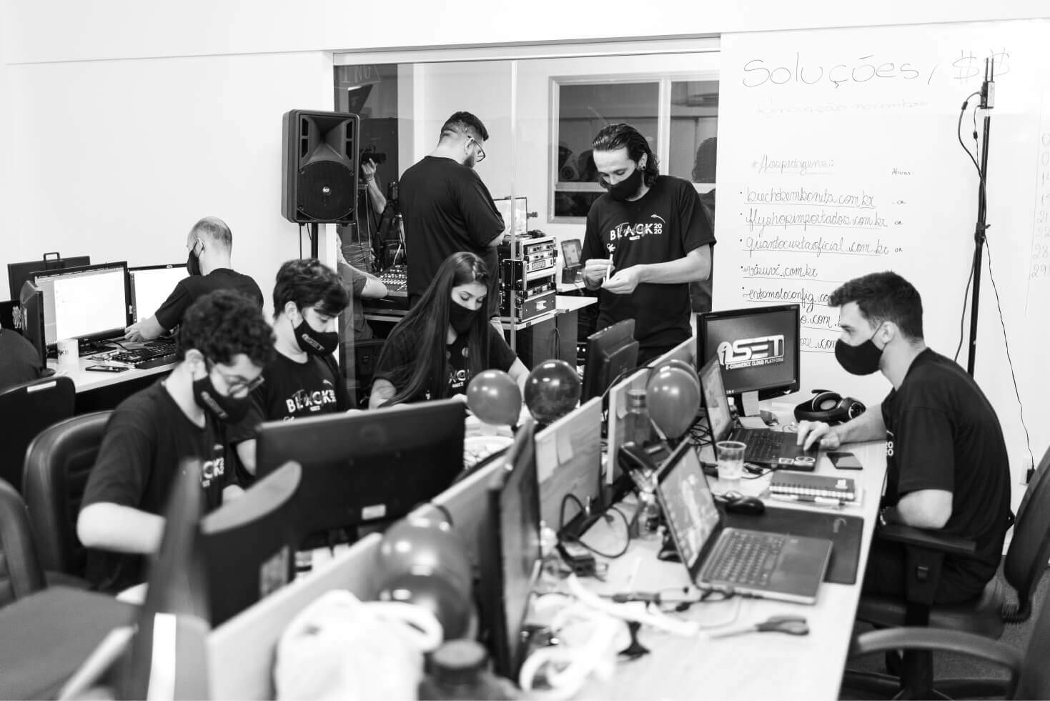 iSET | Plataforma de E-commerce Completa para seu Negócio.